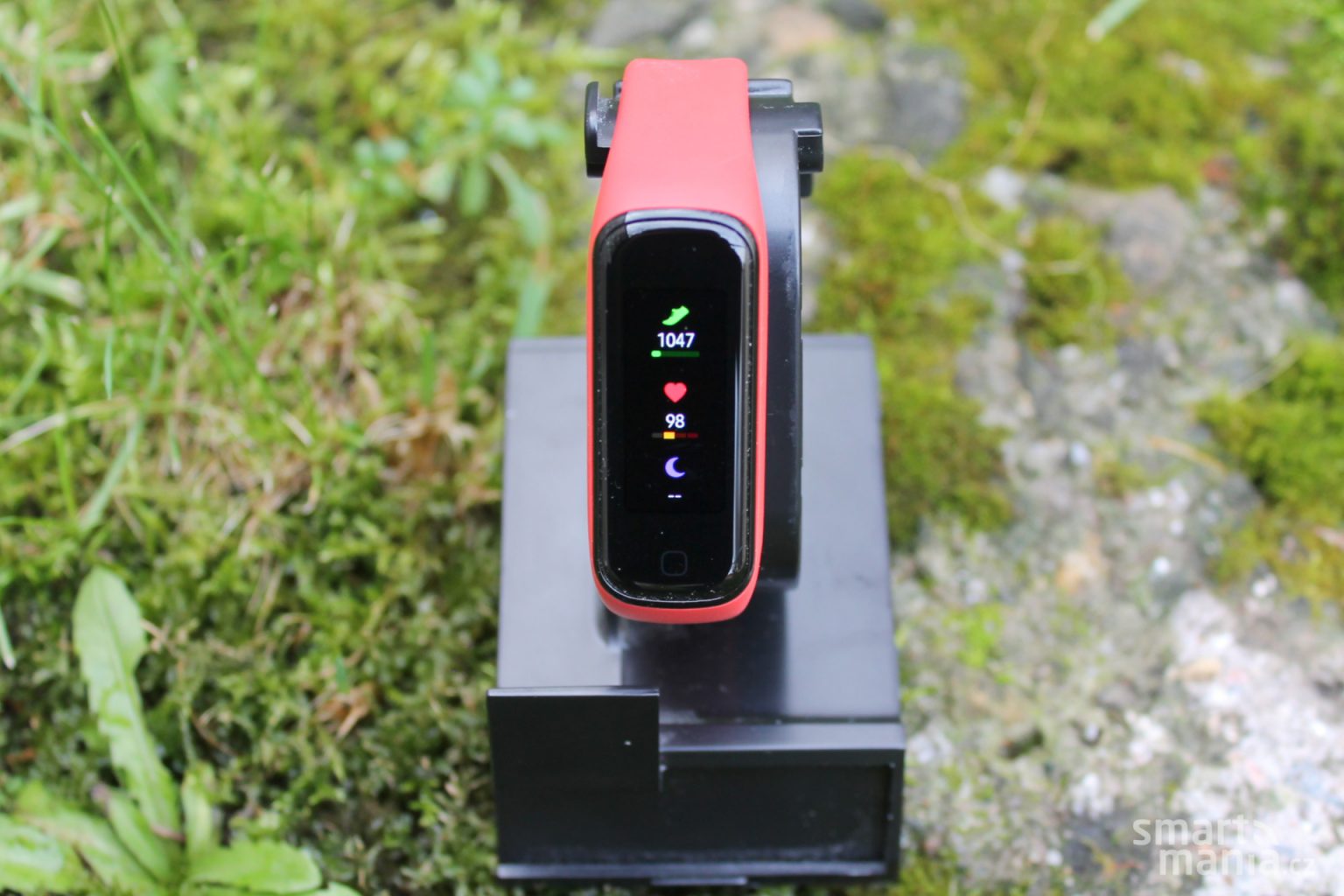 Recenze fitness náramku Samsung Galaxy Fit 2: odvážná cesta na vrchol ...