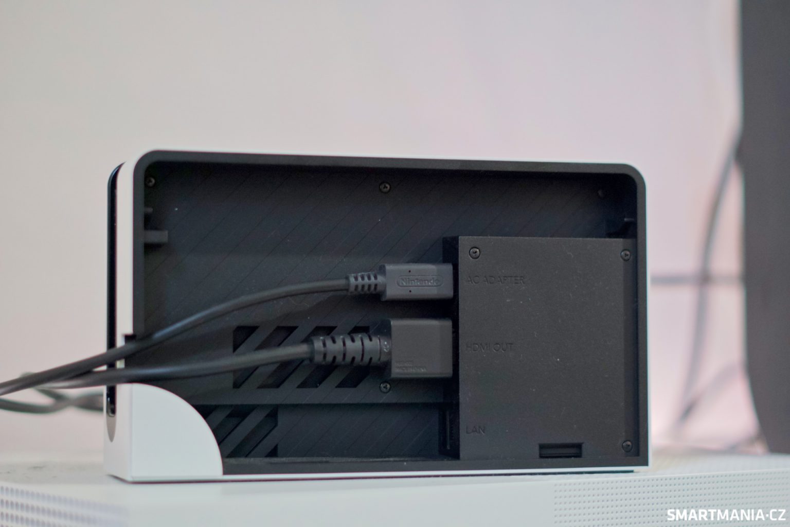 Recenze Nintendo Switch OLED: drobná evoluce, která potěší – SMARTmania.cz