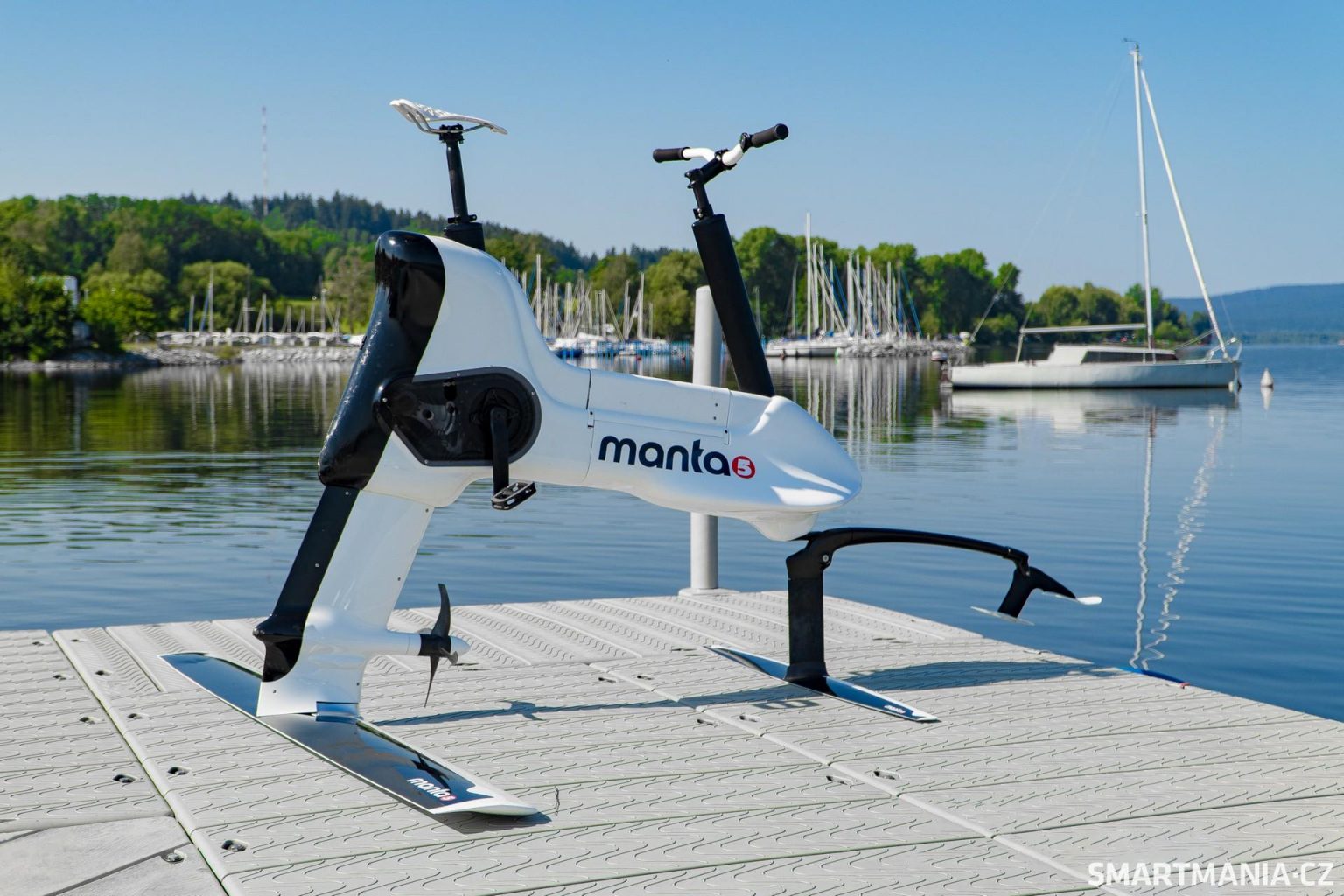 Recenze Manta5 XE-1: vodní elektrokolo, které vám vžene adrenalin do ...