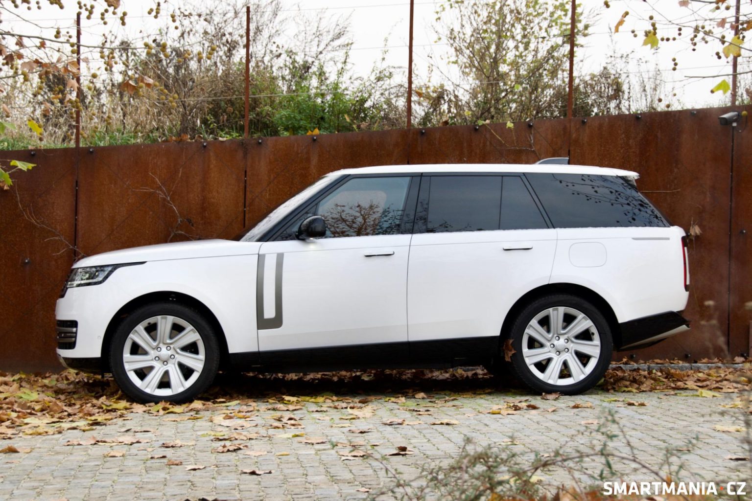 Test Range Rover P440e (2022): Britannia – SMARTmania.cz