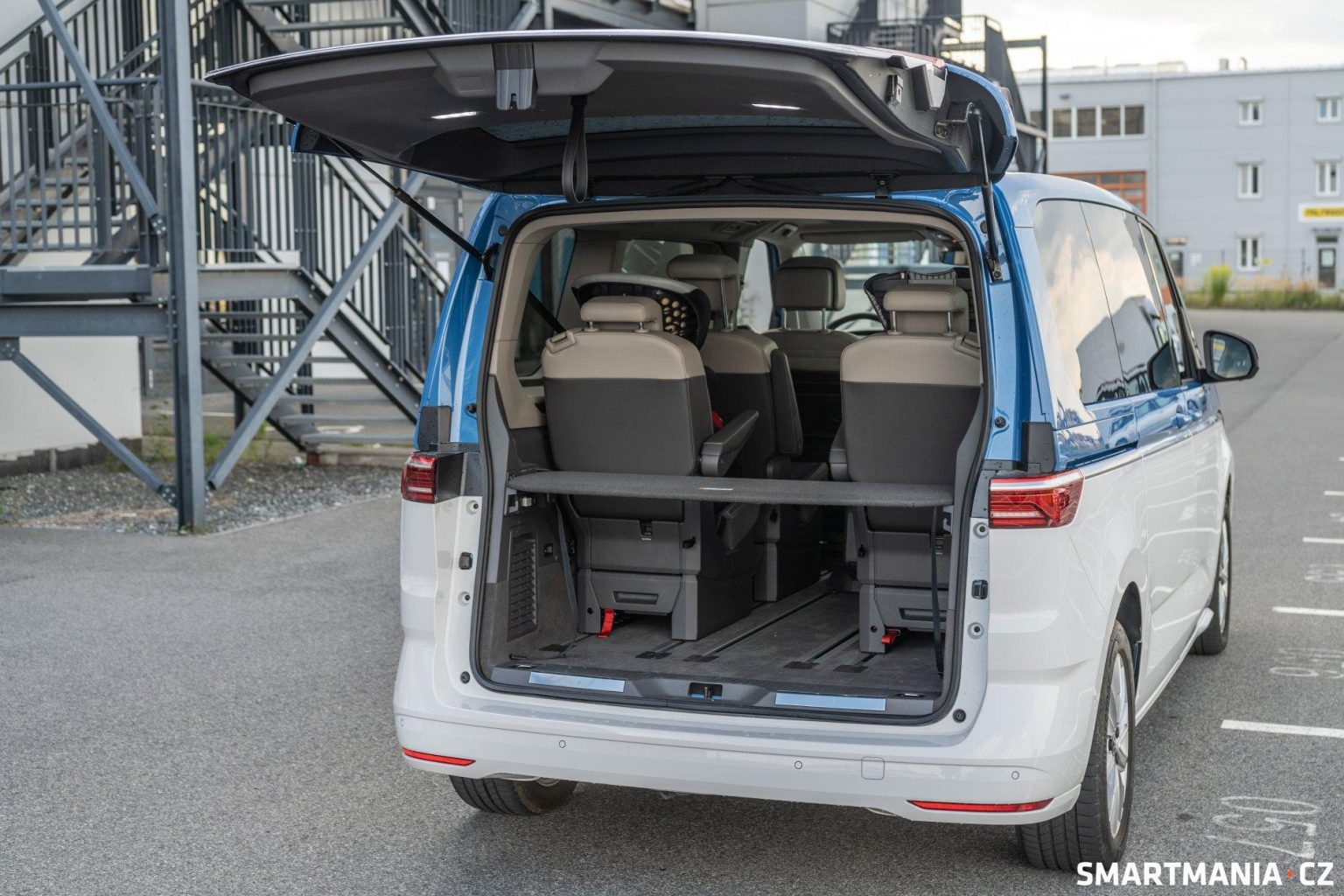 Test Volkswagen Multivan eHybrid (2022): pro novou generaci – SMARTmania.cz