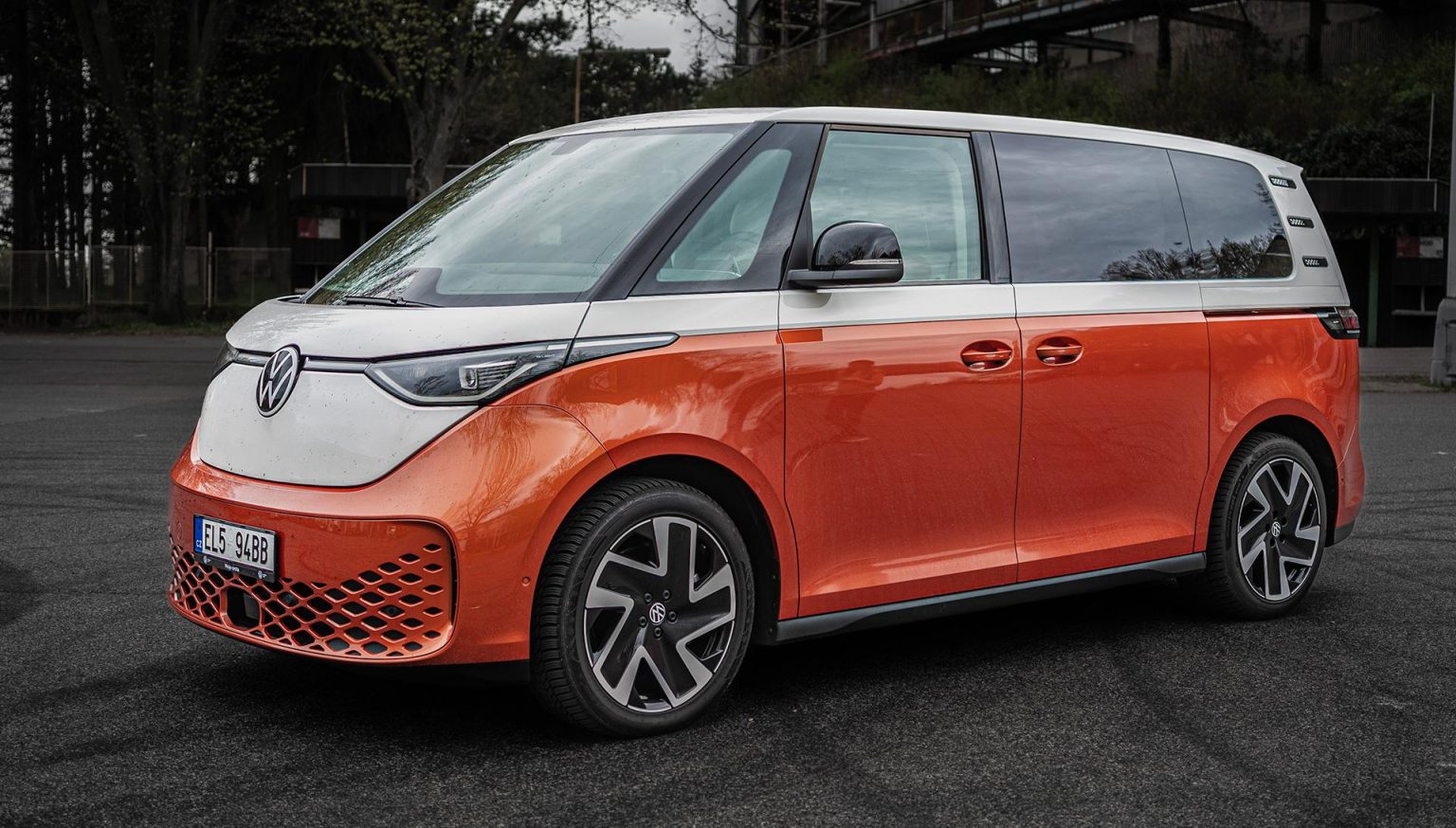 Test Volkswagen ID. Buzz (2023): Multivan doby elektrické – SMARTmania.cz