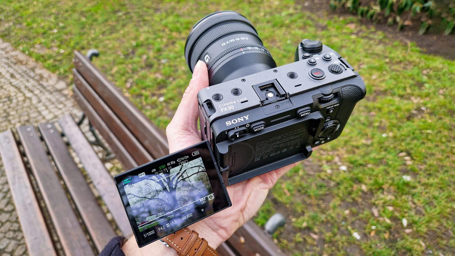 Recenze Sony FX30: cenově dostupná filmová kamera – SMARTmania.cz