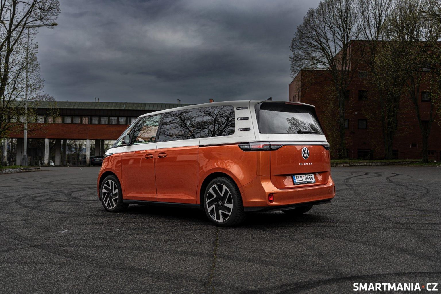 Test Volkswagen ID. Buzz (2023): Multivan doby elektrické – SMARTmania.cz