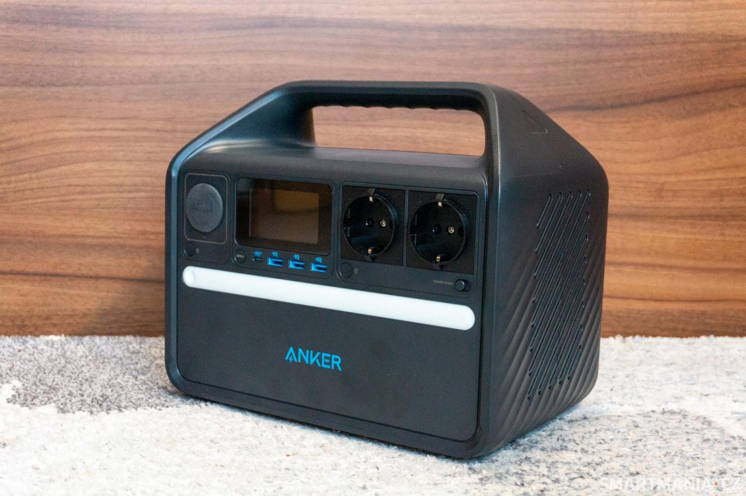 Test 512Wh nabíjecí stanice Anker 535: záložní energie domů i do ...