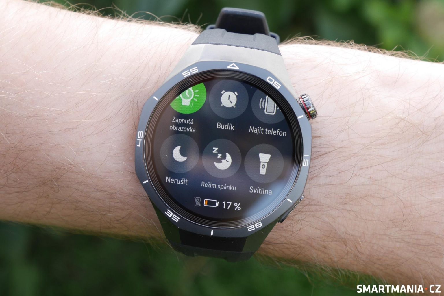 Recenze Huawei Watch GT 5 Pro: dost dobré, zdaleka ne perfektní ...