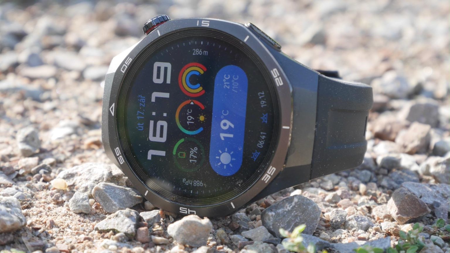 Recenze Huawei Watch GT 5 Pro: dost dobré, zdaleka ne perfektní ...