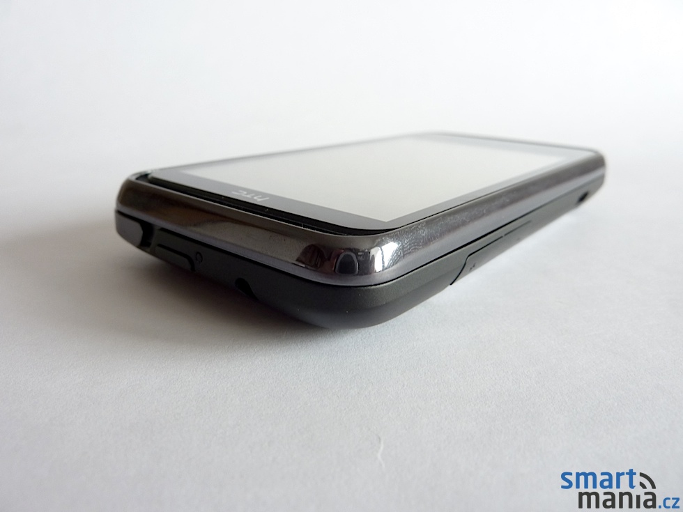 Velká recenze HTC 7 Pro: Šikula s Windows Phone 7 a QWERTY klávesnicí ...